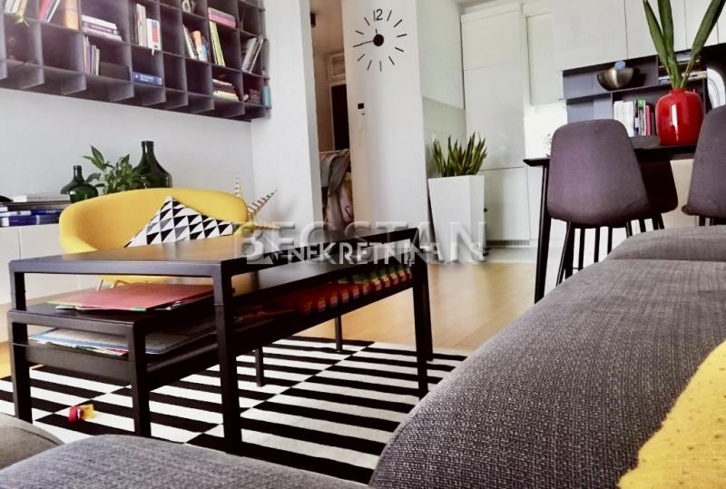Novi Beograd - A blok #64716
950 €