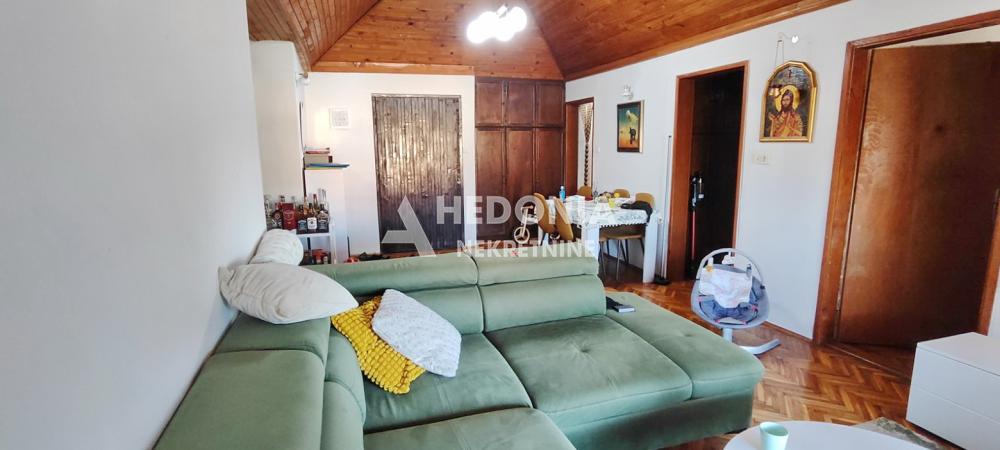 Zemun polje, Centar, 3.5 stan, uknjižen ID#10190 114.900 €