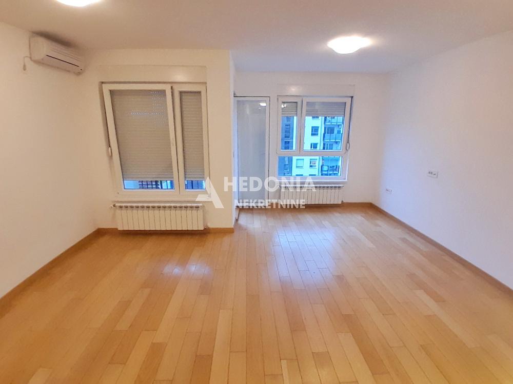 Zemunske kapije, nov, lux 1.0, garaža ID#9945 160.000 €