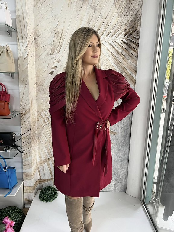 Haljina PLUS SIZE 37 – Bordo sako haljina sa naglašenim ramenima (42-48)