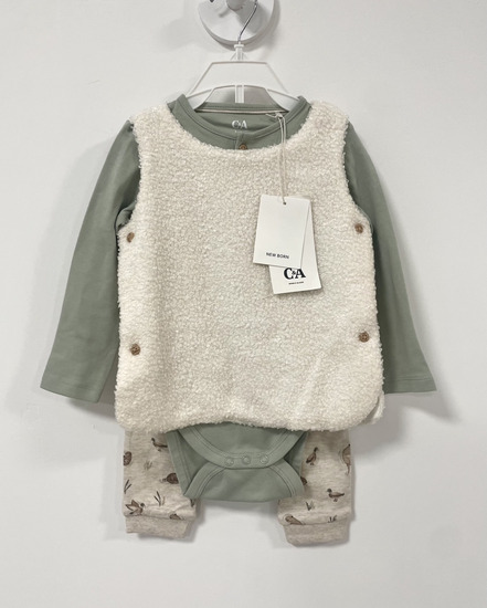 C&A trodelni set za bebe