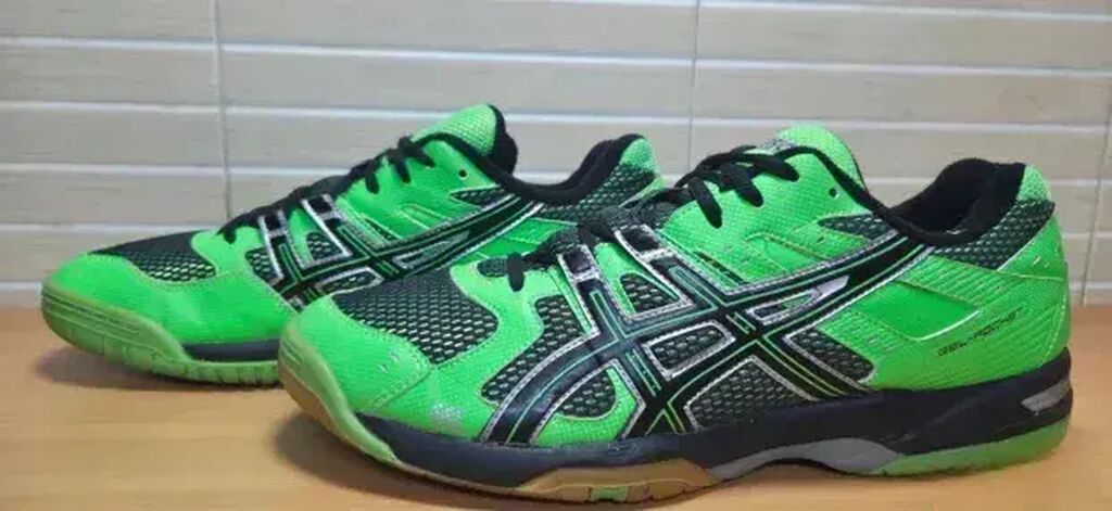 Asics Gel-Rocket (br.46,5) patike su u odličnom stanju kao što se vidi