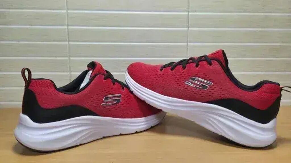 Skechers Vapor Foam (br.39) patike su u odličnom stanju kao što se
