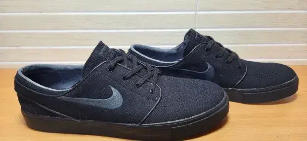 Nike SB Solarsoft Portmore (br.46) patike su u odličnom stanju kao što
