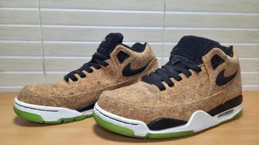 Nike Flight Squad Cork (br.41) patike su u odličnom stanju kao što se