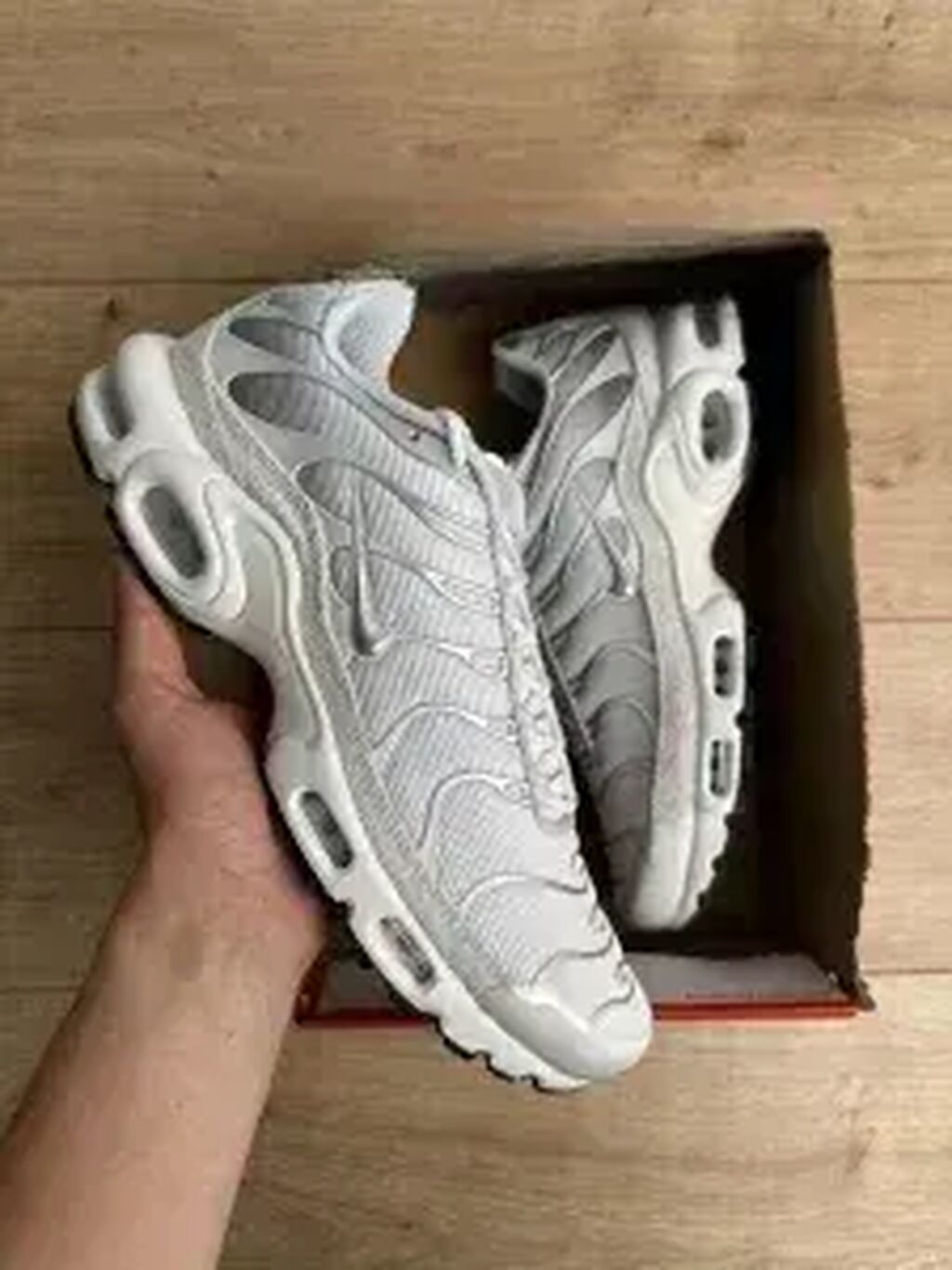 Nike Air Max Plus Veličina: 41, 42, 42.5, 44
