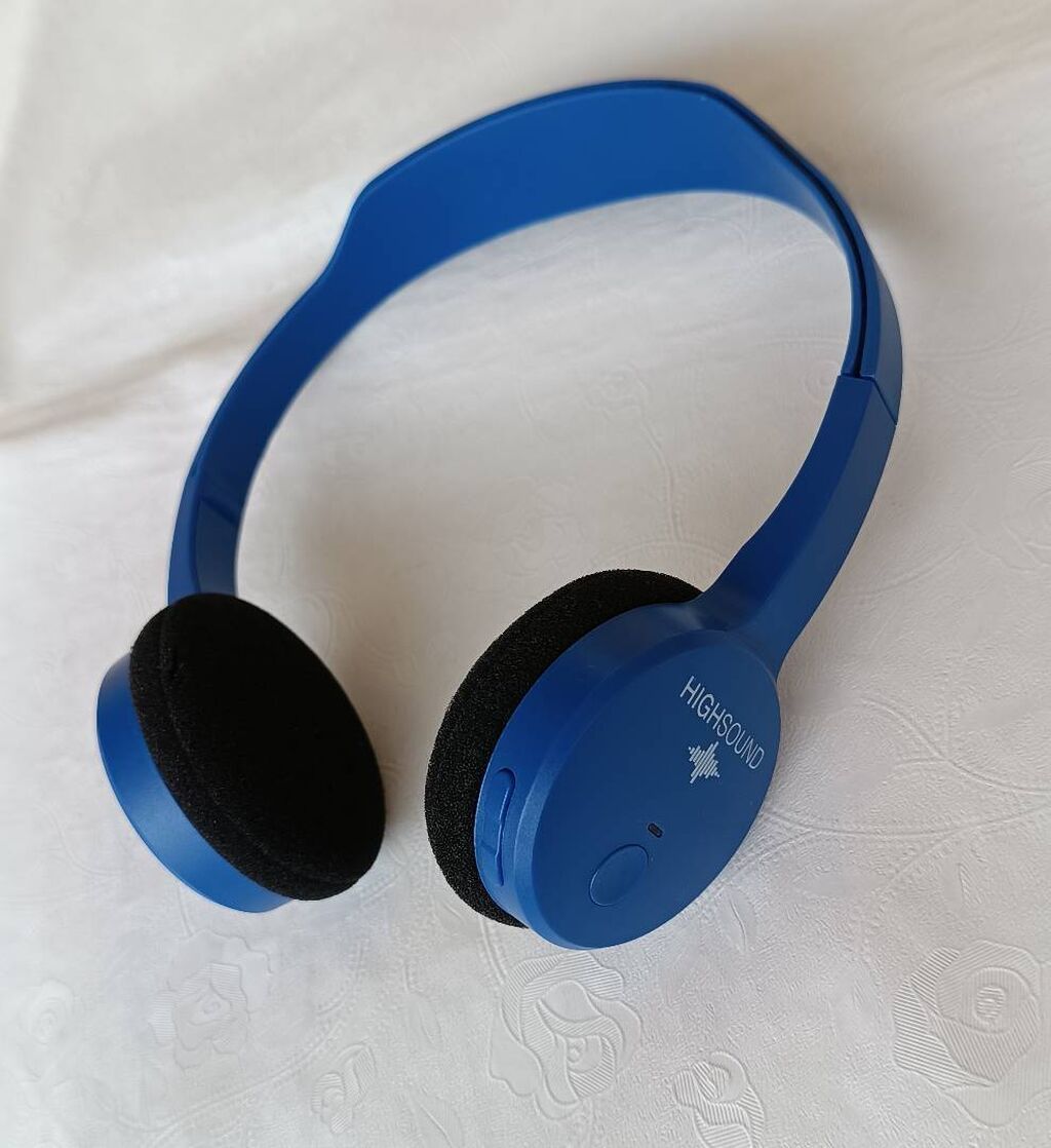 Slušalice Highsound bluetooth u tamno plavoj boji. Potpuno ispravne i