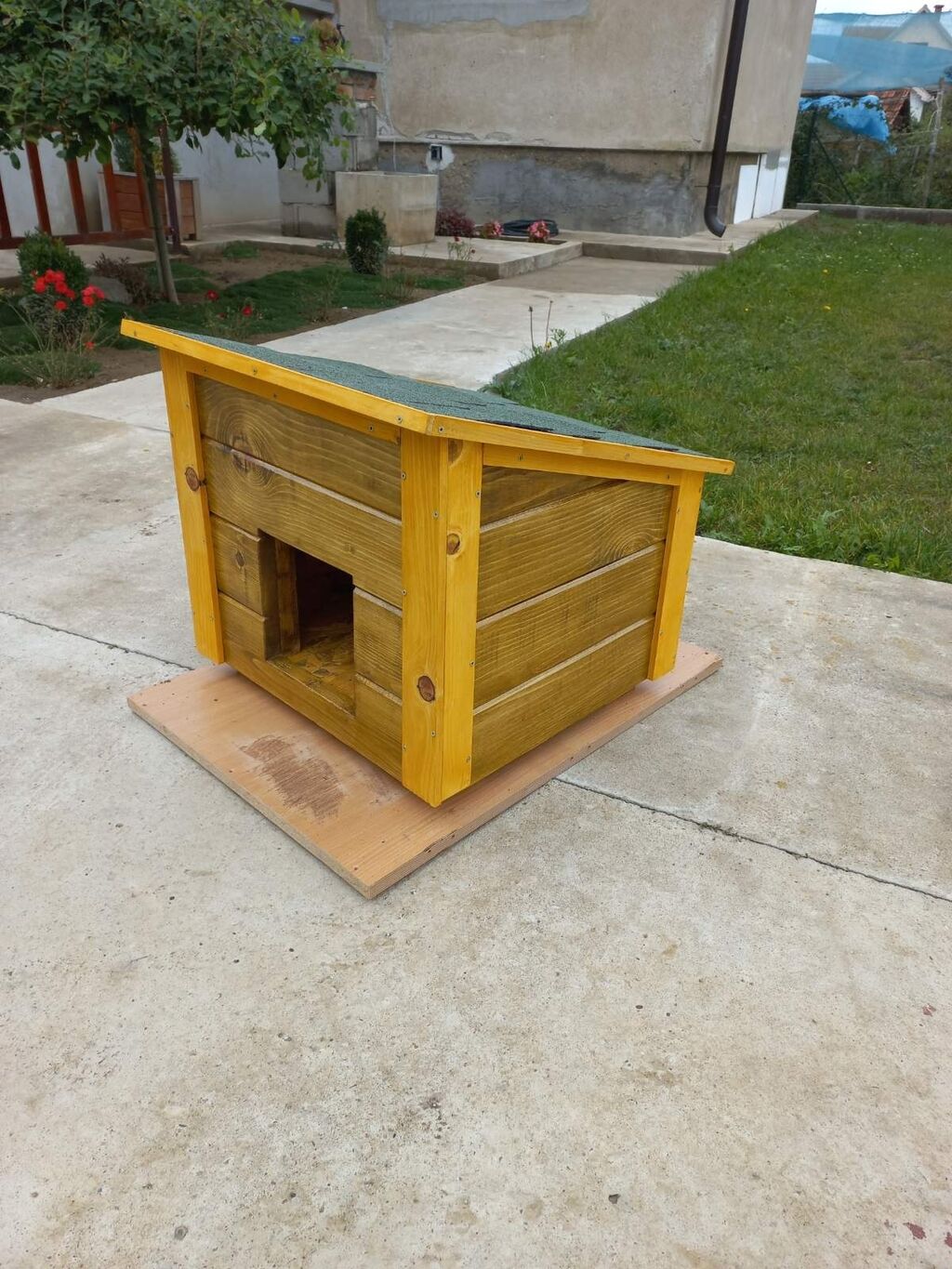 Kucica za macku 35x35 saljemo postom