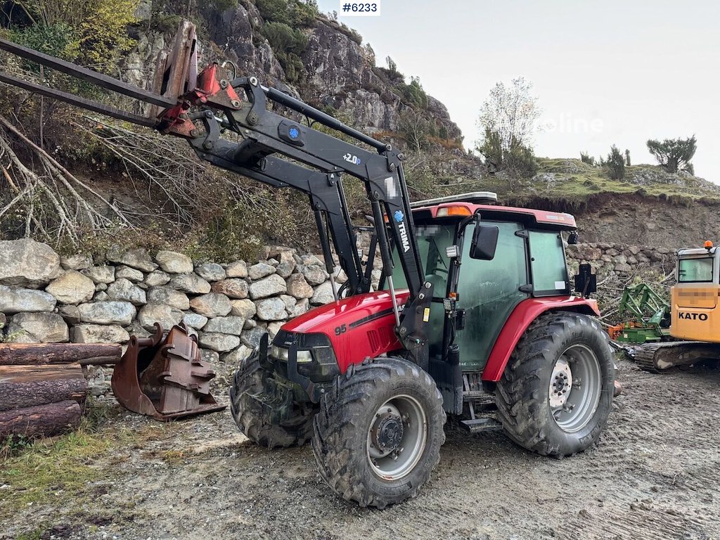 Case IH JXU 95 traktor točkaš