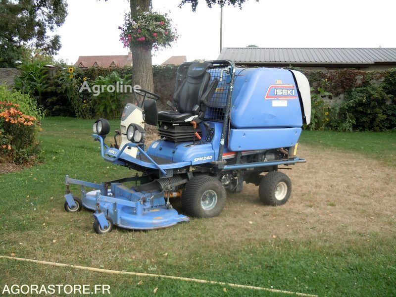 Prodaje se Iseki SFH240 traktor kosilica na aukciji