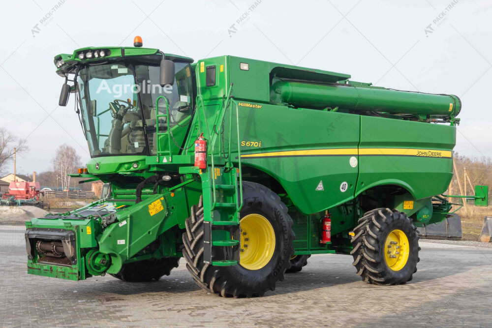 John Deere S670i kombajn za žito