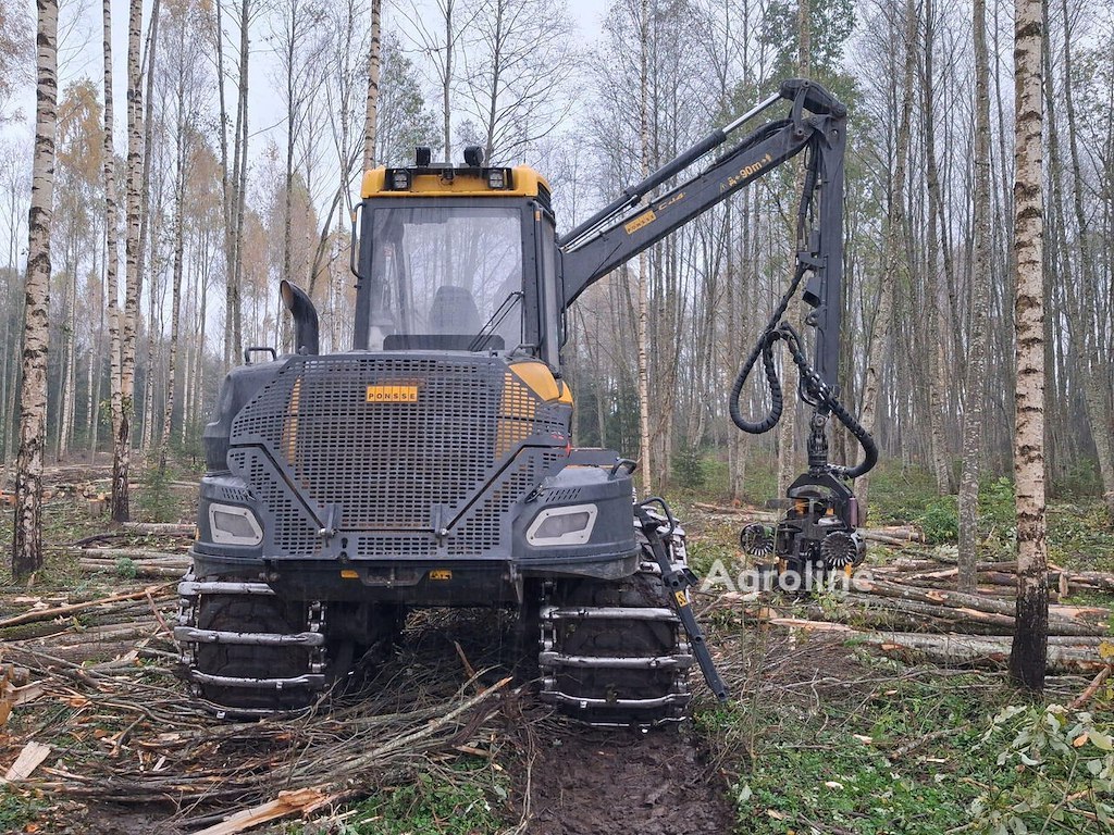 Ponsse Ergo 8W harvester