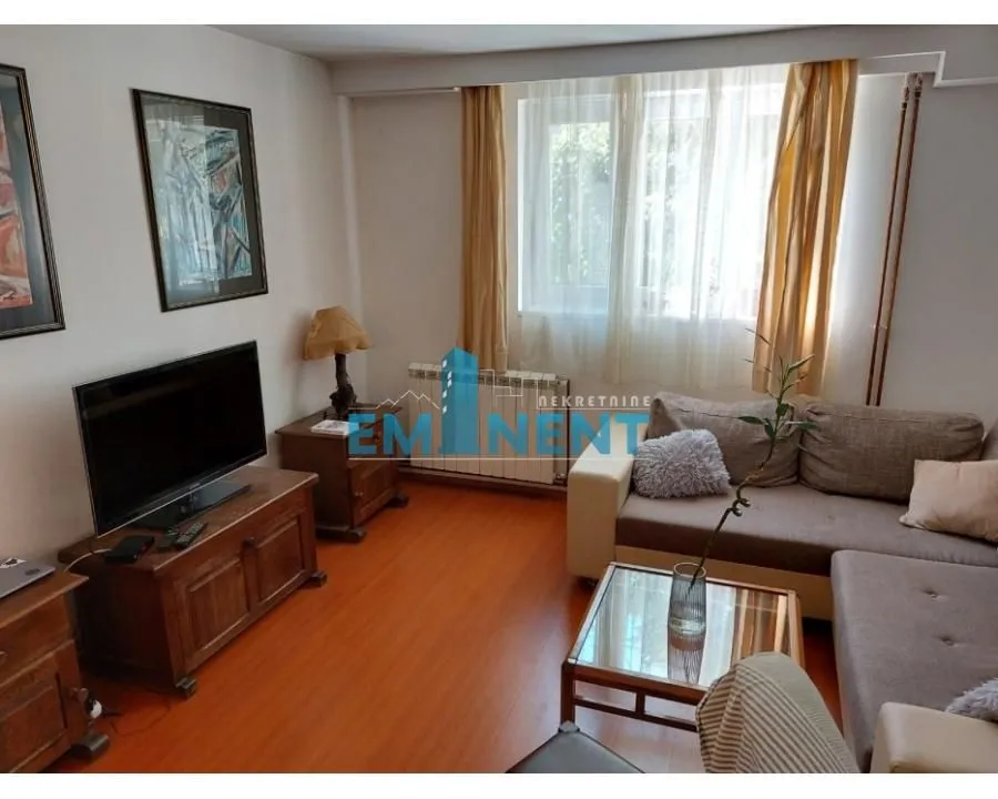 Izdavanje, dvosoban stan, 60m2, Zemun Kalvarija, Zemun, Beograd