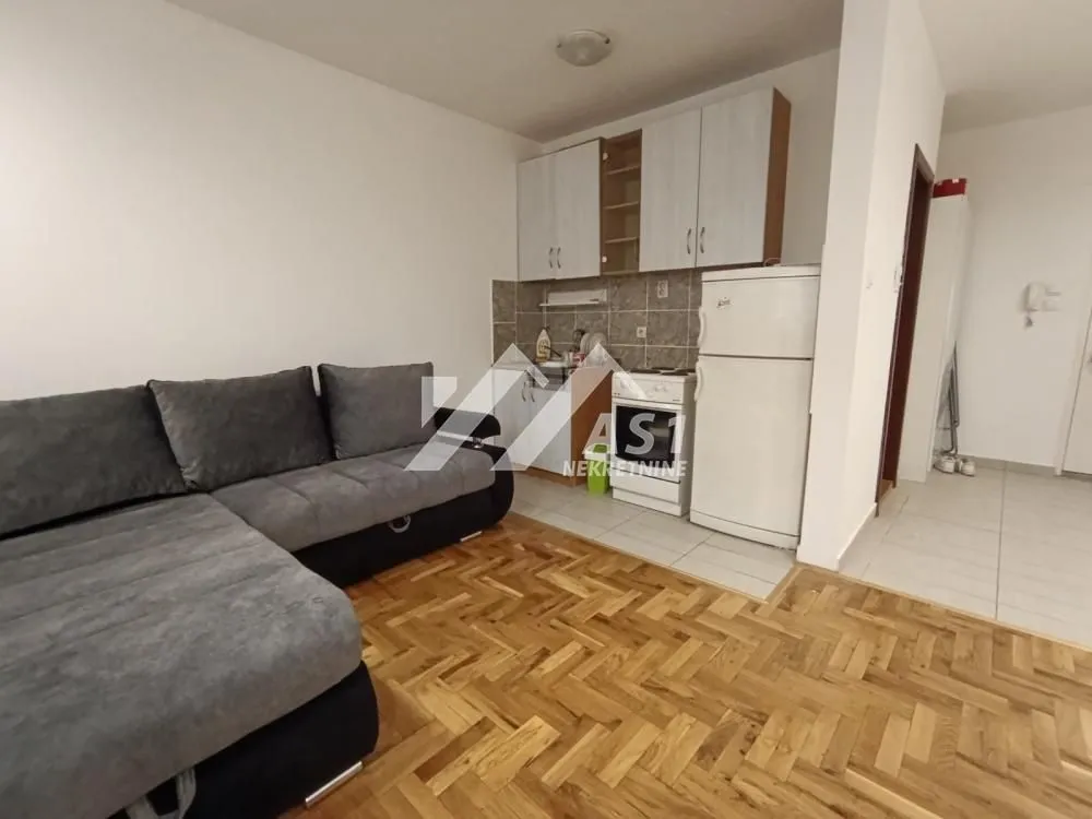 Izdavanje, stan, 25m2, Telep, Novi Sad, Novi Sad