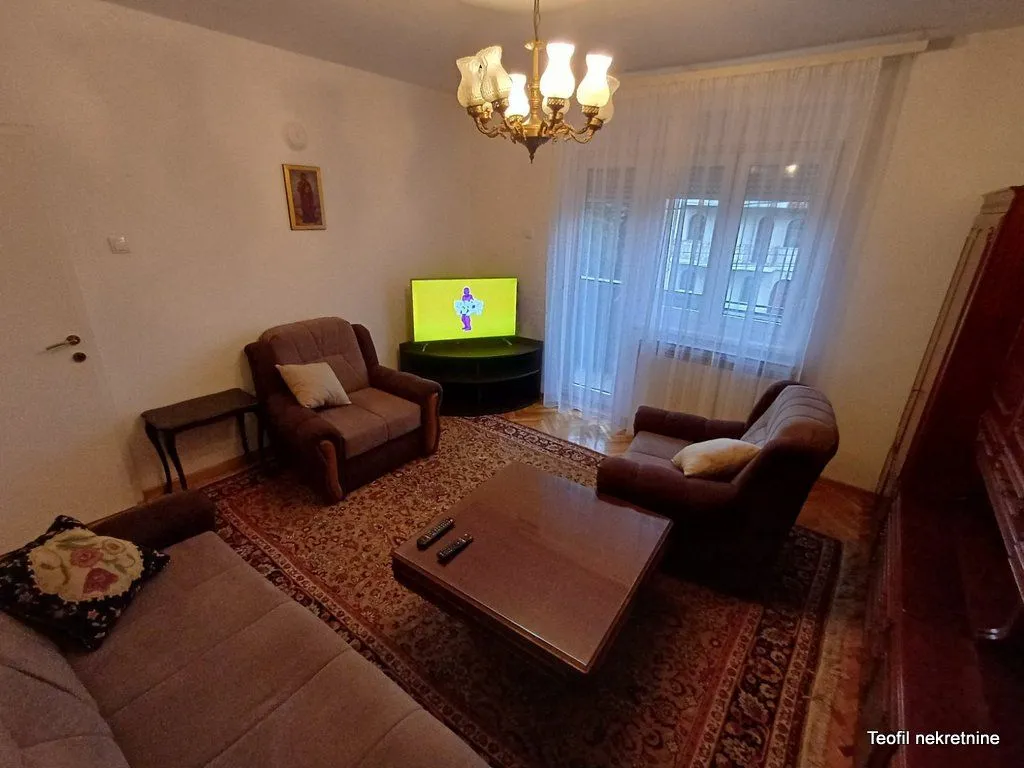 Izdavanje, četvorosoban stan, 86m2, Košutnjak, Beograd