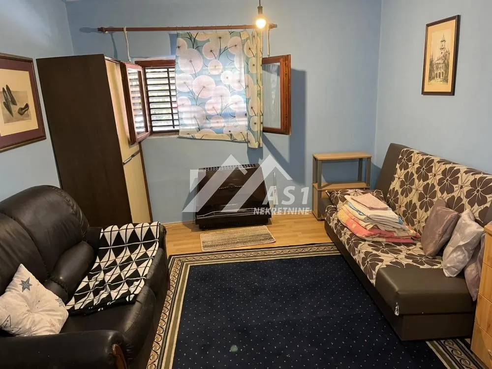Izdavanje, stan, 20m2, Petrovaradin, Novi Sad