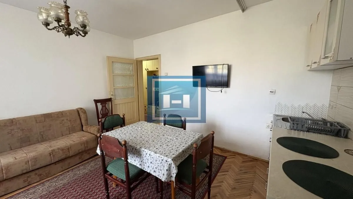 Izdavanje, jednosoban stan, 41m², Centar, Jagodina