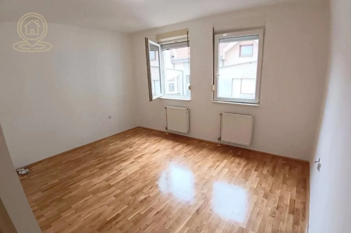 Prodaja, garsonjera, 21m2, Grbavica, Novi Sad, Novi Sad