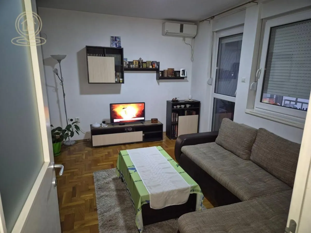 Prodaja, dvosoban stan, 40m2, Bulevar Evrope, Novi Sad, Novi Sad