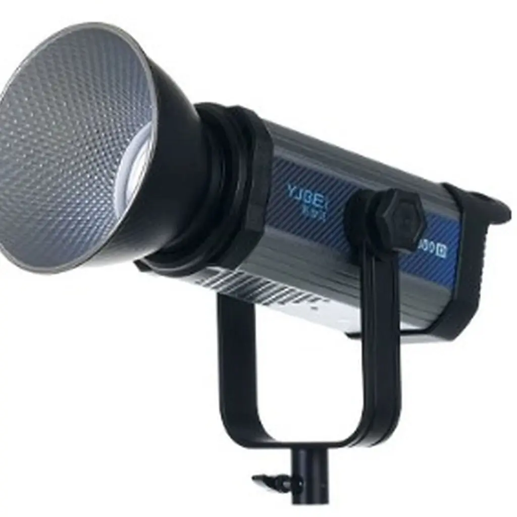 Profesionalno LED svetlo Trilight Studio CI300-D