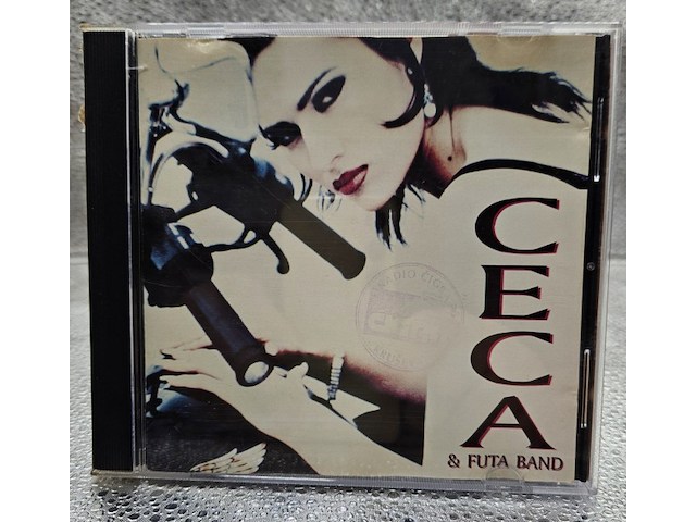 CECA &; FUTA BAND JA JOŠ SPAVAM U TVOJOJ MAJICI