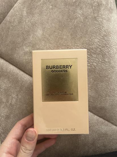 Original Burberry Goddess potpuno nov