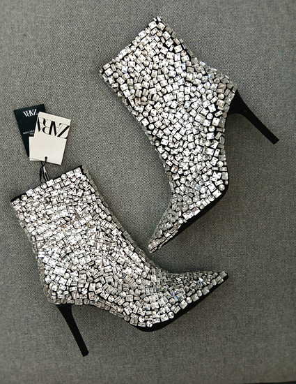 ZARA čizme Crystal Special Edition.Novo!