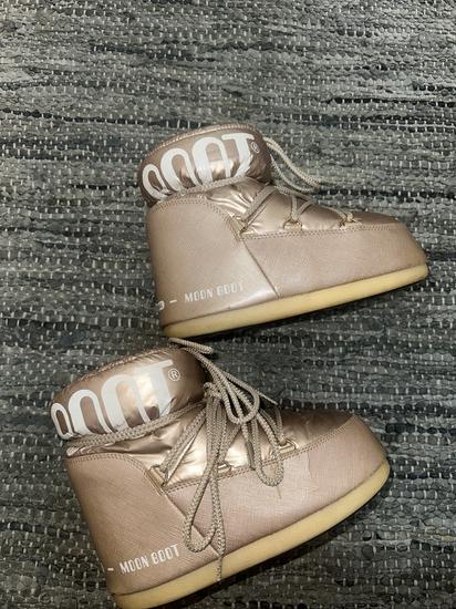 Moon boot cizme