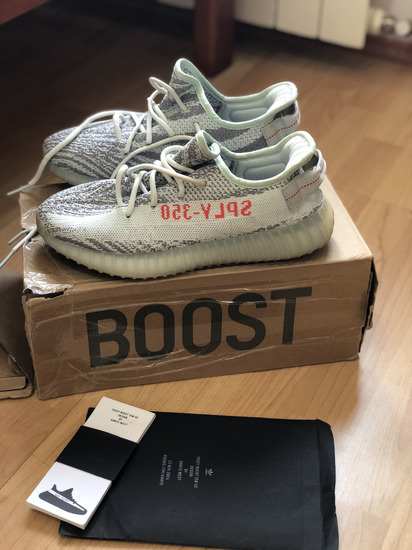 Yeezy original 39 1/3 AKCIJA 7600
