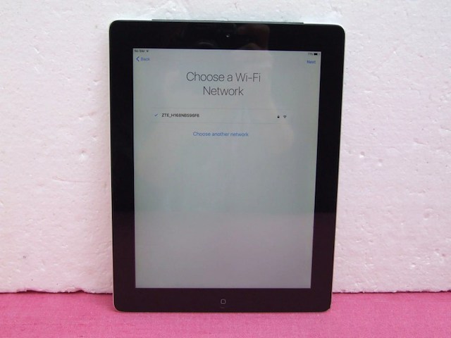 Apple iPad 3 A1430 32GB WiFi SIM card lepo ocuvan