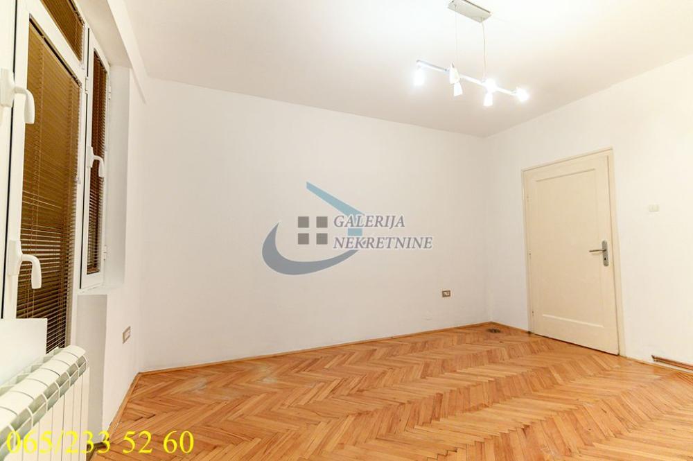 Gospodara Vučića, Dvosoban stan na prodaju, 42m2, 194.000€