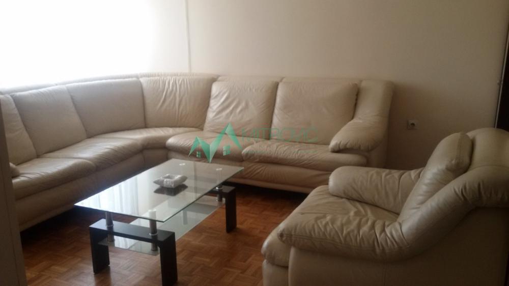 Trosoban stan za izdavanje, 80m2, 500€
