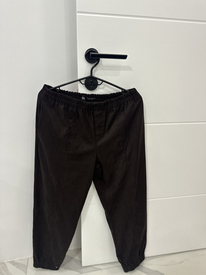 Zara pantalone
