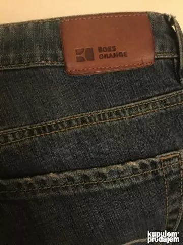 Original Hugo Boss farmerice 32 / 33 2 kom.