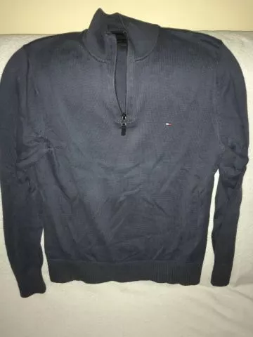 Original Tommy Hilfiger dzemper sa ziperom L / M. - 2 kom.