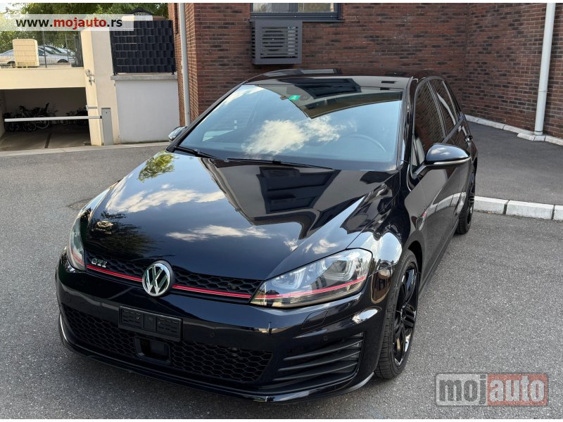 VW Golf 7 GTI PERFORMANCE 230