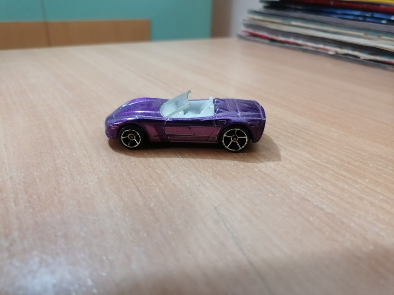 HOT WHEELS - CHEVROLET C 6