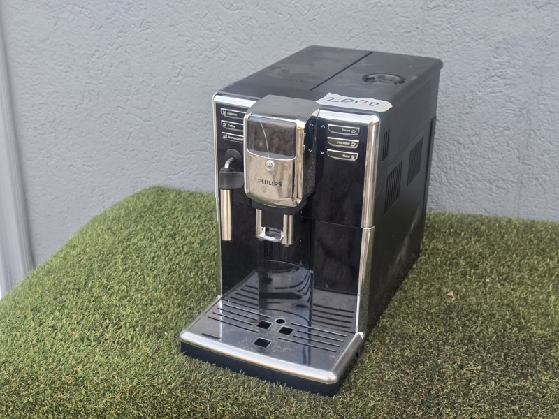 PHILIPS aparat za espresso i kafu – potpuno ispravan