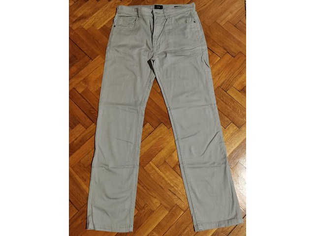 C&;A Nove muske farmerke/pantalone W30 L32 Pamuk
