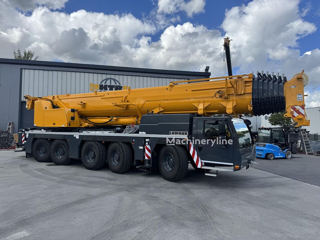 Izdajem Liebherr LTM1230-5.1 dizalicu za sve terene