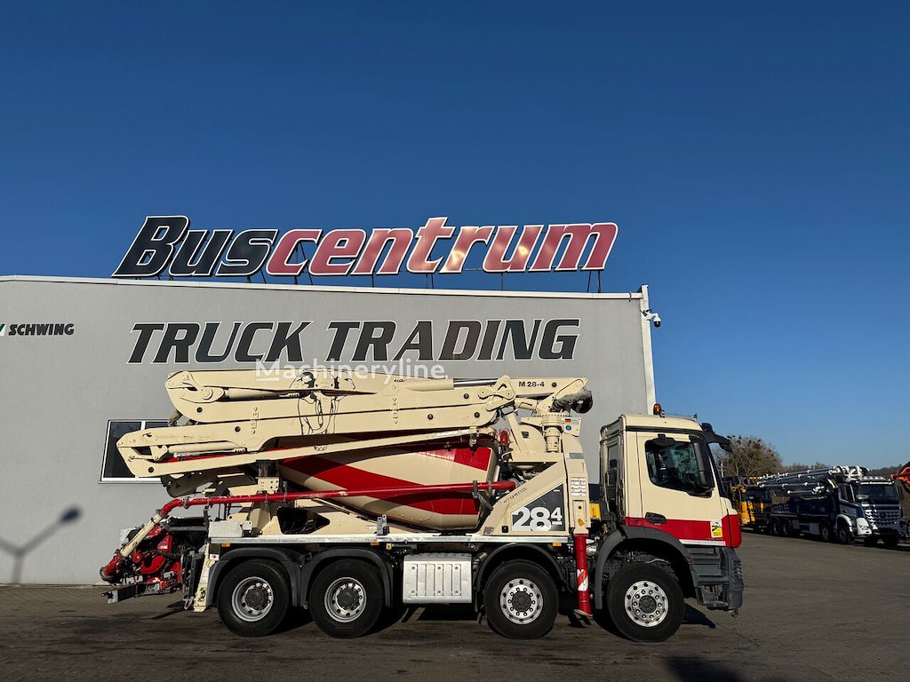 Putzmeister na šasiji Mercedes-Benz Arocs 3243 Putzmeister 28-4 m pumpa za beton