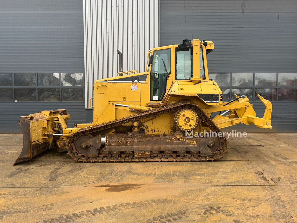 Caterpillar D6N XL buldožer
