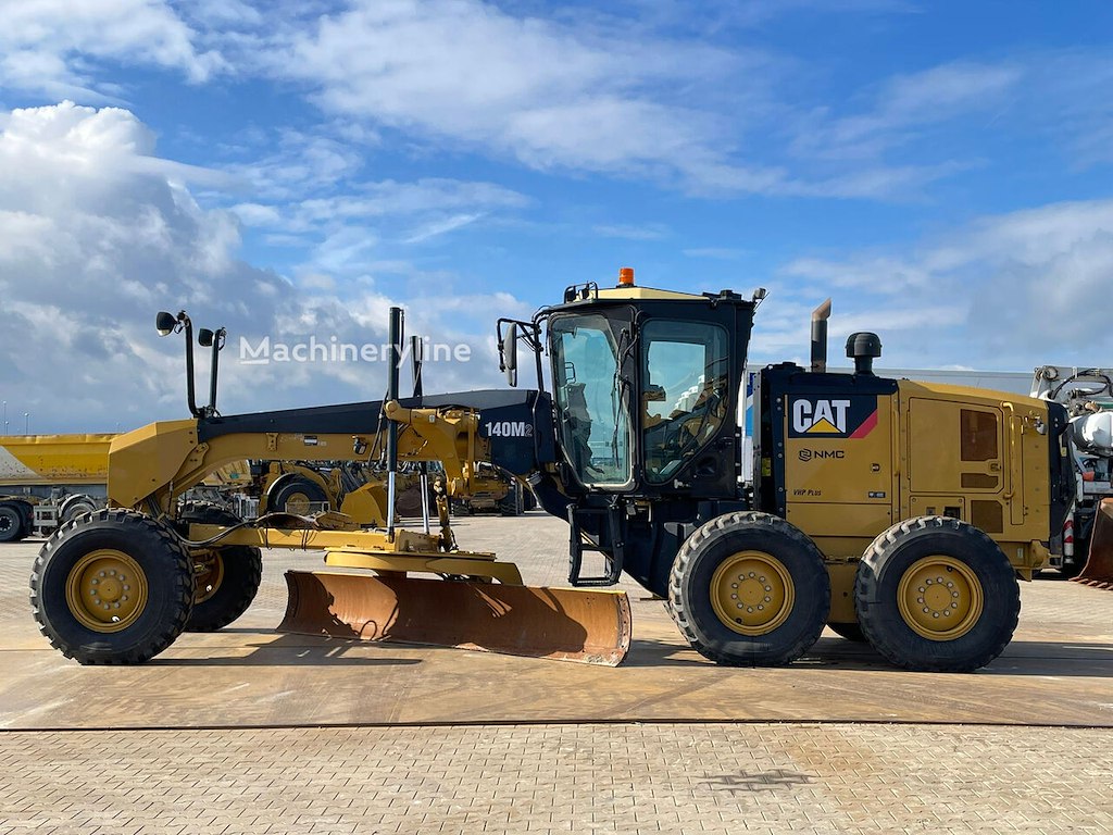 Caterpillar 140M2 grejder