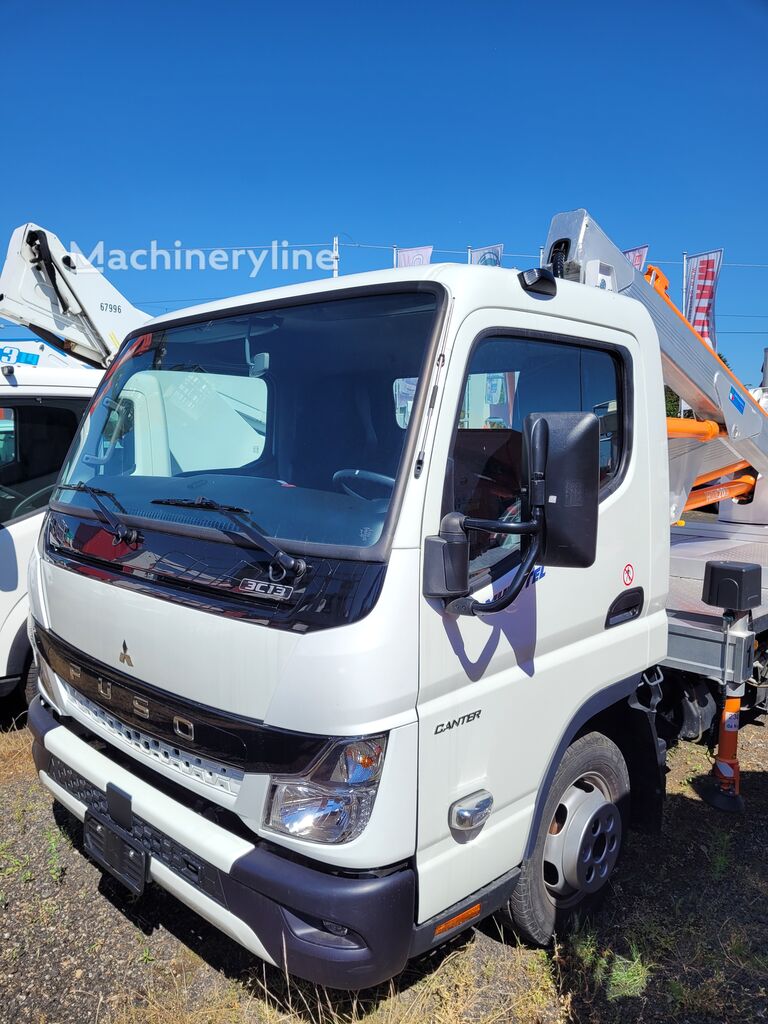 Mitsubishi Fuso Canter 3C13 auto dizalica s korpom