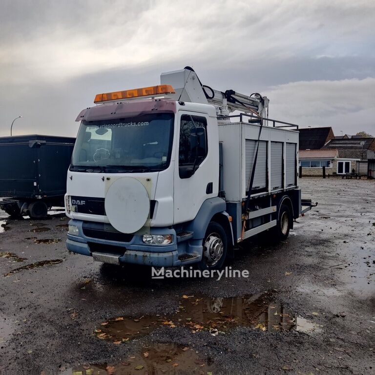 DAF CF kamion sa merdevinama