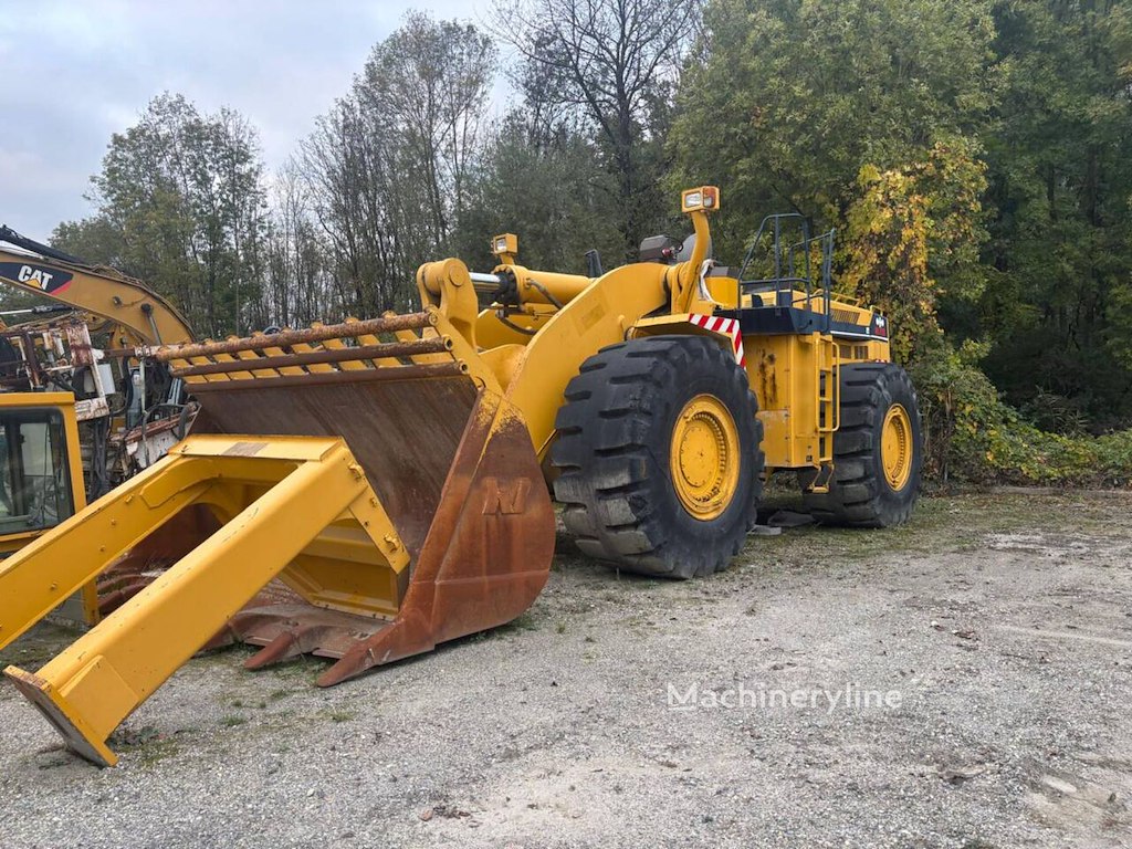 Komatsu WA700 prednji utovarivač