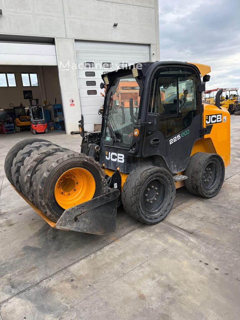 JCB 225 Eco mini utovarivač