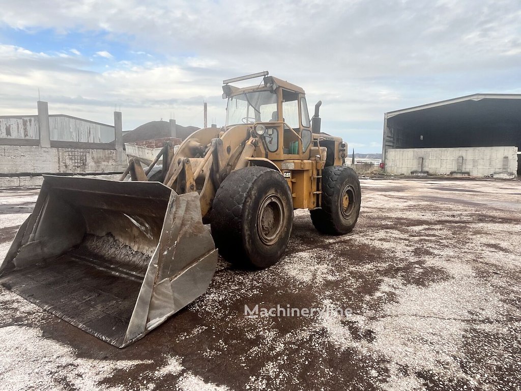 Caterpillar 966C prednji utovarivač