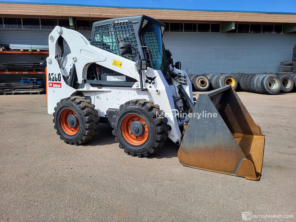 Prodaje se Bobcat A300, liukuohjattava kuormaaja, nelipyöräohjaus,, Kouvola mini utovarivač na aukciji