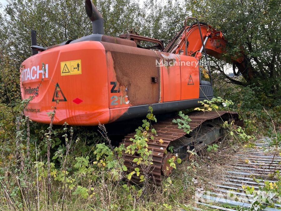 Prodaje se Zaxis ZX210LC-5B teleskopski utovarivač na aukciji